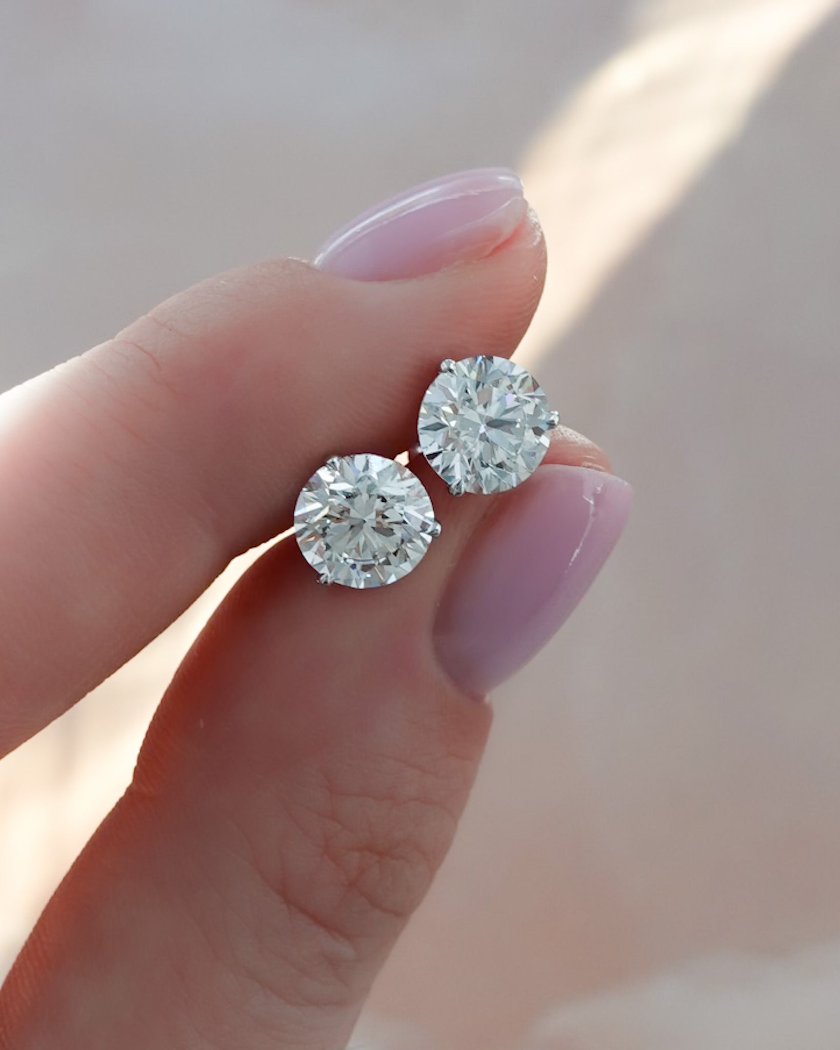 Earring Backs Types: A Guide to Choosing the Right Style | GOODSTONE