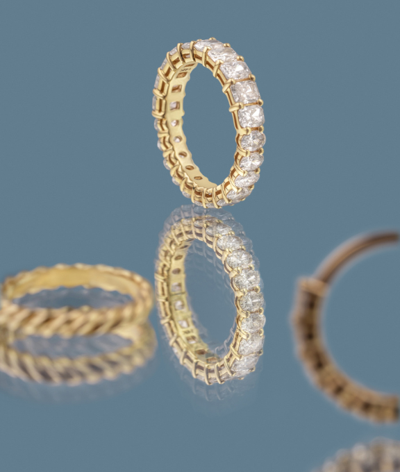 Horizontal Engagement Rings: East West Style | GoodStone